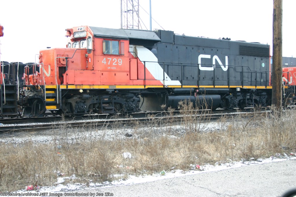 CN 4729 GP 38-2